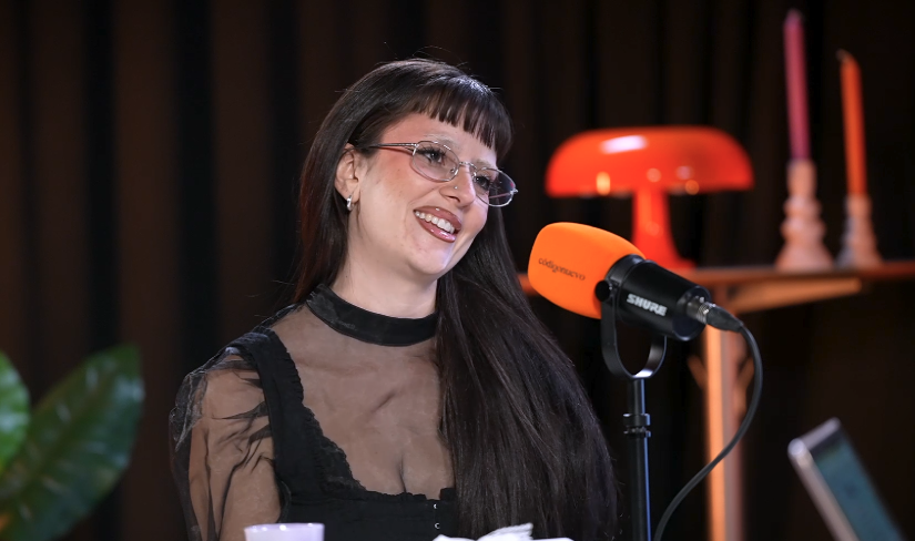 Mucho Texto 2x7 | ¿Amar u odiar la poesía?, con Kenya Stéphanie