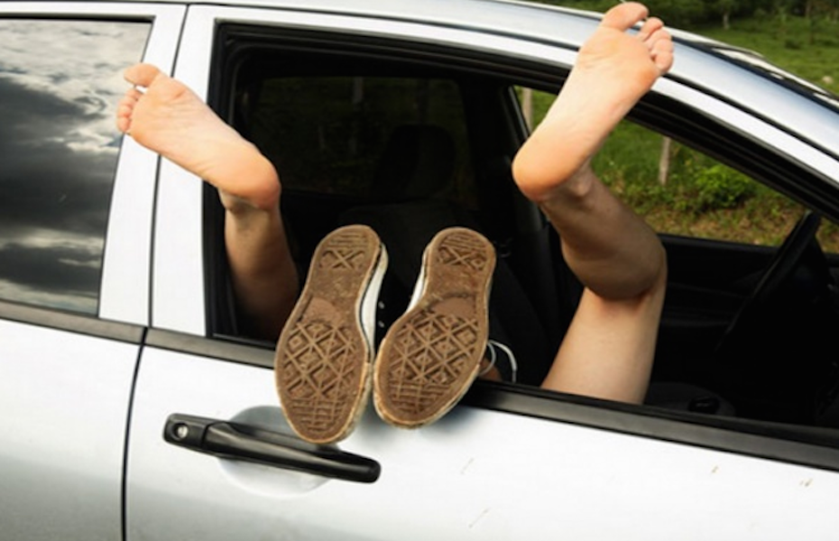 La próxima vez que te dé un calentón (y no tengas dónde ir) saca tu móvil